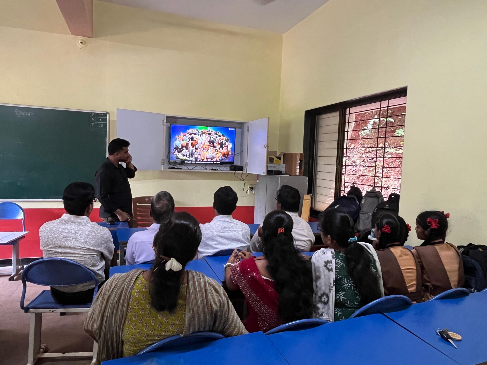 CSR Projects by E-Class | Education for All